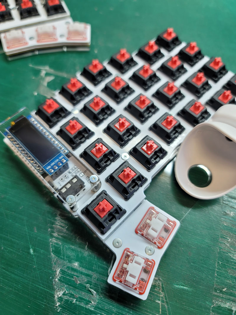 Keyball 組み立て代行サービス【はんだのプロが作ります】 - 東京・大阪・滋賀のスマートフォン修理 スマートまっくす | 全国対応